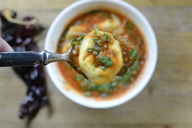 Souper Friday–Vegetarian Chili with Jalapeno Basil Cornbread | My Bizzy ...