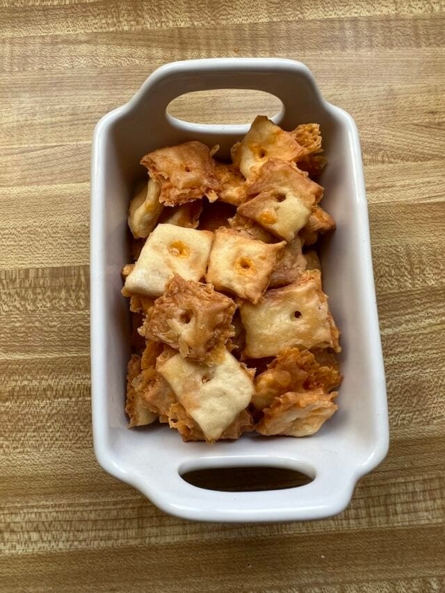 Homemade Cheez Its | My Bizzy Kitchen