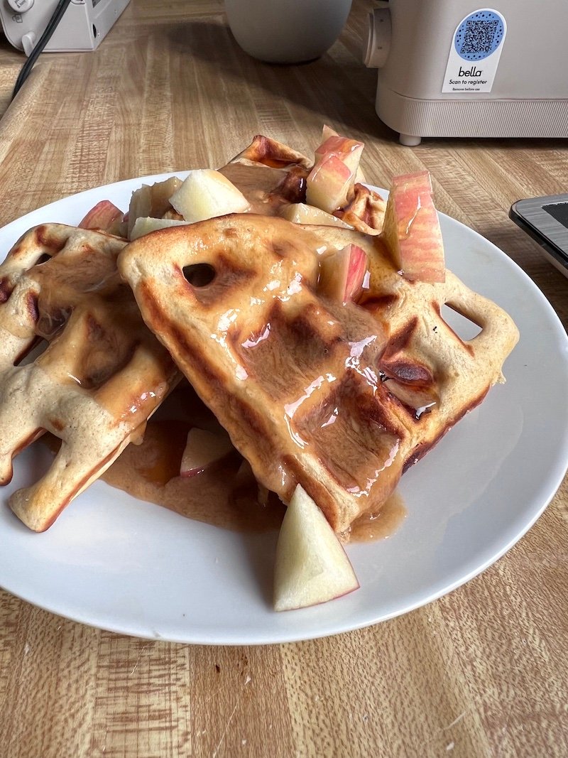 Easy Waffle Recipe | My Bizzy Kitchen