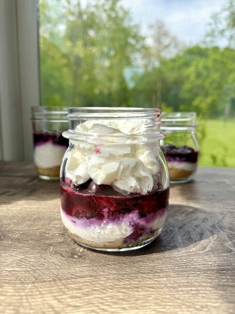 Cheesecake Jars | My Bizzy Kitchen